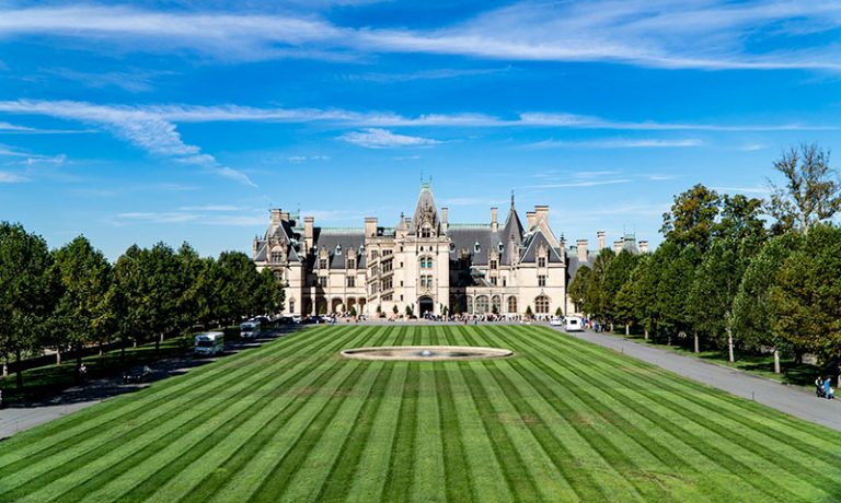 20 of the Most Remarkable American Mansions - Scenic States