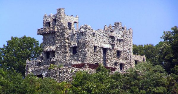 Visiting the Notoriously Eccentric Gillette Castle - Scenic States