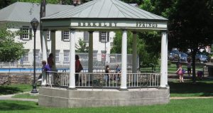 13 Stunning Hot Springs On The East Coast - Scenic States