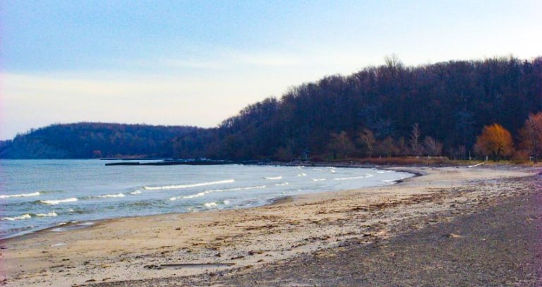 10 Stunning Lake Ontario Beaches in New York - Scenic States