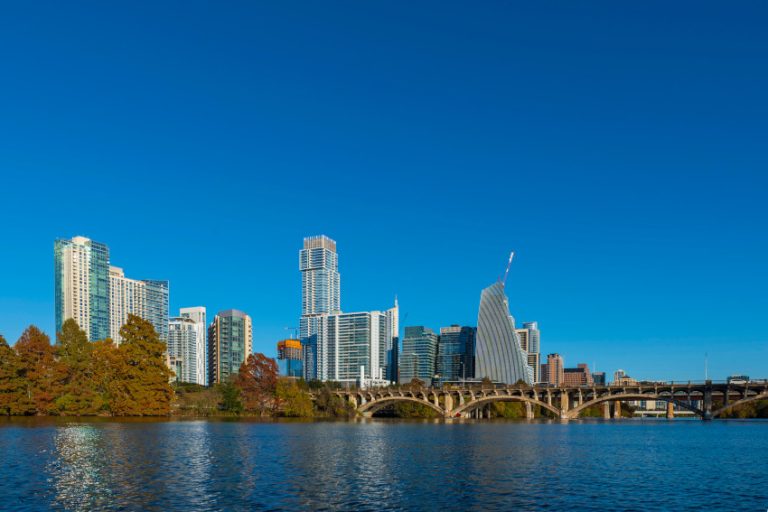 How to Visit All 50 States in 12 Trips: Epic US Road Trip - Scenic States