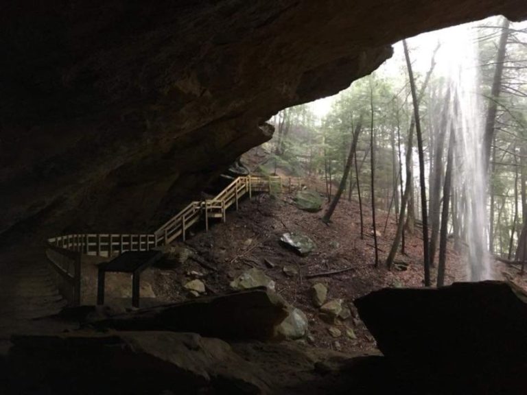 9 Caves in Ohio with Tours and Hiking - Scenic States