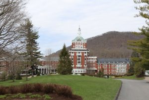 5 of the Best Hot Springs Virginia Has to Offer - Scenic States