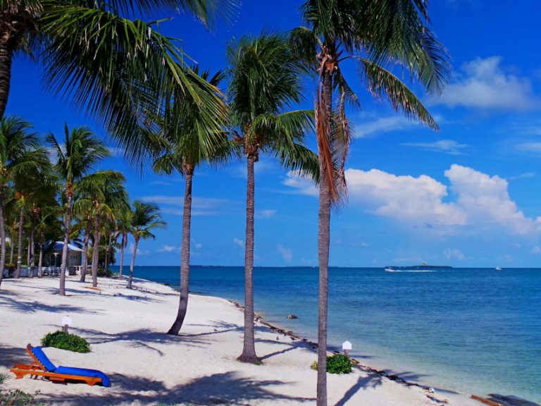 10 Best Key West Beaches to Visit This Year - Scenic States