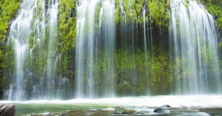 15 Awesome Waterfalls in Northern California - Scenic States